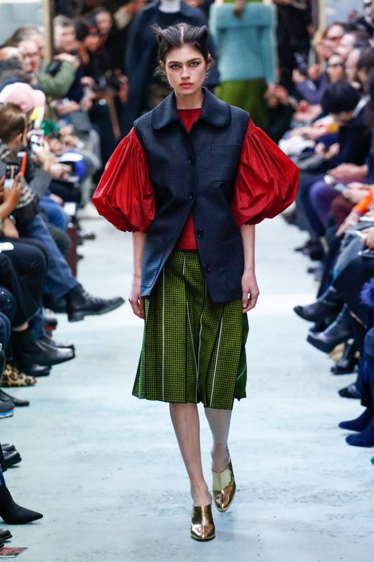 100+ фото трендов: Модные женские жилетки - новинки 2019 года