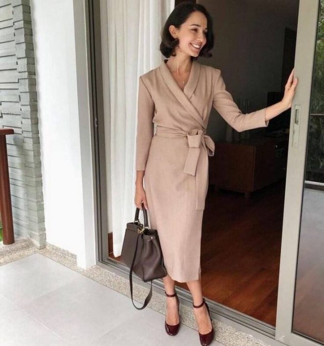 Robes à la mode printemps-été 2020: 75 meilleures options de créateurs ...